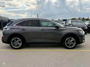 Grey DS 7 Crossback 2020 in Taurage, with an engine capacity of 1.50 L and mileage of 156 thousand km for 13500 €, photo 4 on AUTOMOTO.COM.LV