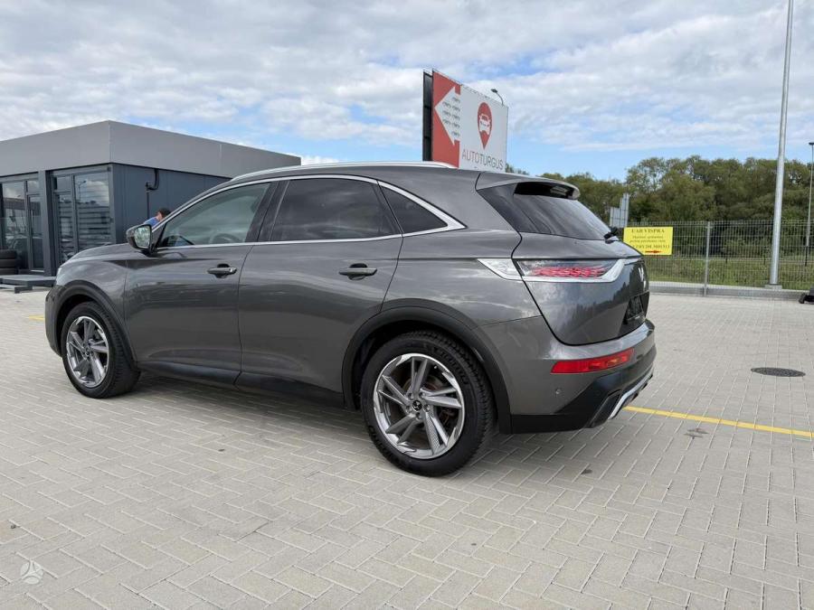 Grey DS 7 Crossback 2020 in Taurage, with an engine capacity of 1.50 L and mileage of 156 thousand km for 13500 €, photo 11 on AUTOMOTO.COM.LV