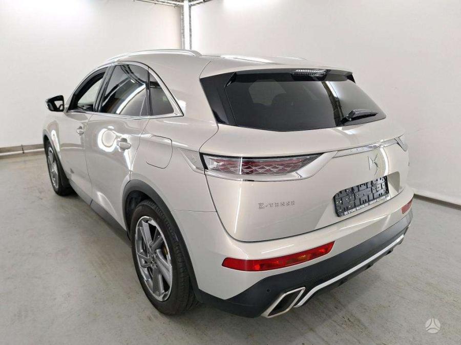Pelēks DS 7 Crossback 2021 Marijampole, ar dzinēja tilpumu 1.60 L un nobraukumu 47 tūkst. km par 26130 €, foto 5 vietnē AUTOMOTO.COM.LV
