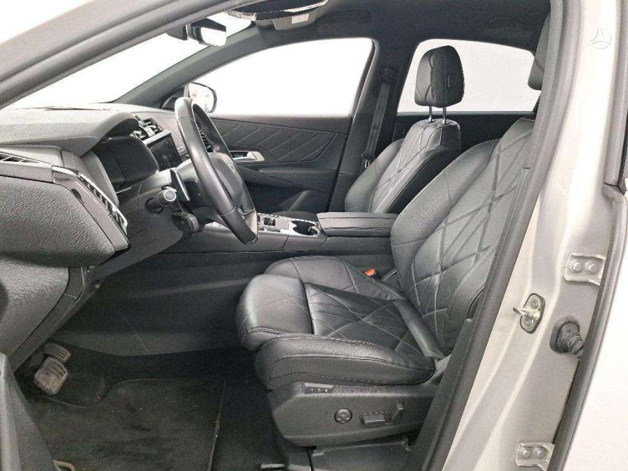 Pelēks DS 7 Crossback 2021 Marijampole, ar dzinēja tilpumu 1.60 L un nobraukumu 47 tūkst. km par 26130 €, foto 9 vietnē AUTOMOTO.COM.LV