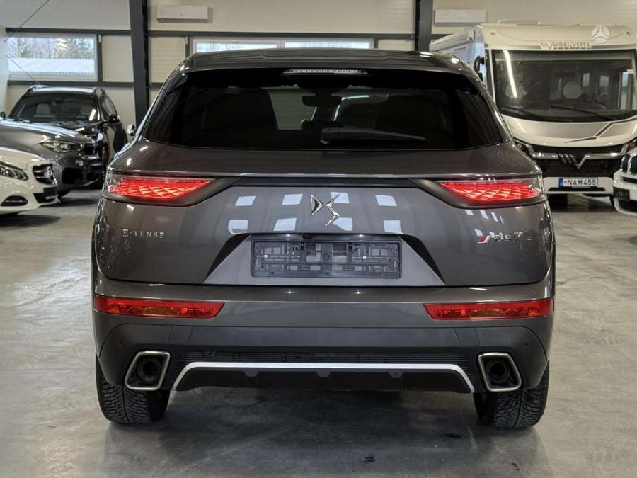 Pelēks DS 7 Crossback 2021 Marijampole, ar dzinēja tilpumu 1.60 L un nobraukumu 74 tūkst. km par 20800 €, foto 7 vietnē AUTOMOTO.COM.LV