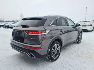 Grey DS 7 Crossback 2021 in Siauliai, with an engine capacity of 1.60 L and mileage of 152 thousand km for 21417 €, photo 8 on AUTOMOTO.COM.LV