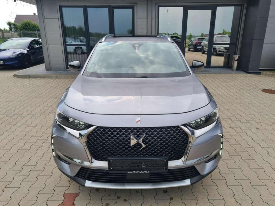 Grey DS 7 Crossback 2021 in Siauliai, with an engine capacity of 1.60 L and mileage of 145 thousand km for 20558 €, photo 10 on AUTOMOTO.COM.LV