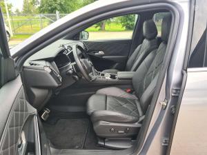 Grey DS 7 Crossback 2021 in Siauliai, with an engine capacity of 1.60 L and mileage of 145 thousand km for 20558 €, photo 17 on AUTOMOTO.COM.LV