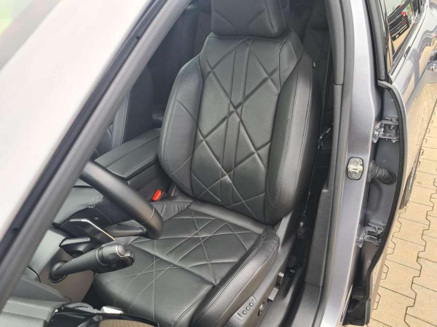 Grey DS 7 Crossback 2021 in Siauliai, with an engine capacity of 1.60 L and mileage of 145 thousand km for 20558 €, photo 20 on AUTOMOTO.COM.LV
