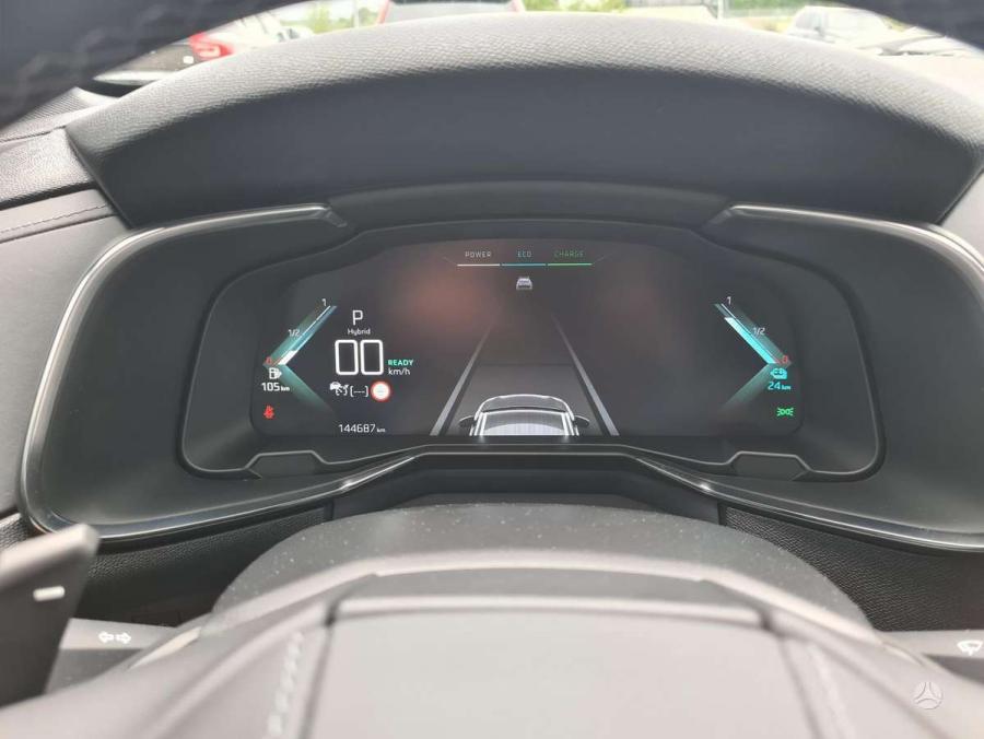 Grey DS 7 Crossback 2021 in Siauliai, with an engine capacity of 1.60 L and mileage of 145 thousand km for 20558 €, photo 26 on AUTOMOTO.COM.LV