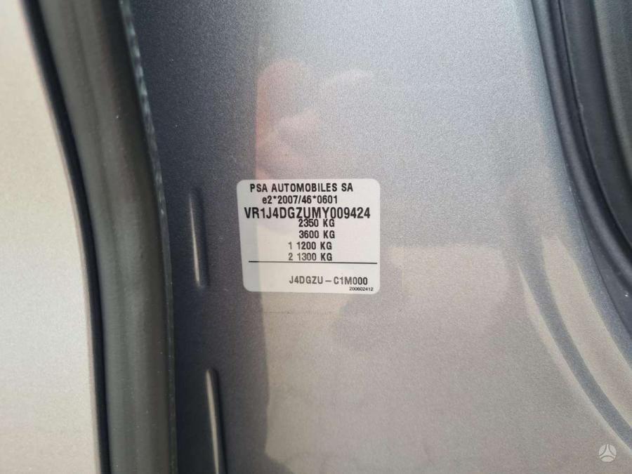 Grey DS 7 Crossback 2021 in Siauliai, with an engine capacity of 1.60 L and mileage of 145 thousand km for 20558 €, photo 36 on AUTOMOTO.COM.LV