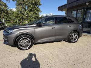 Grey DS 7 Crossback 2021 in Siauliai, with an engine capacity of 1.60 L and mileage of 62 thousand km for 23990 €, photo 4 on AUTOMOTO.COM.LV