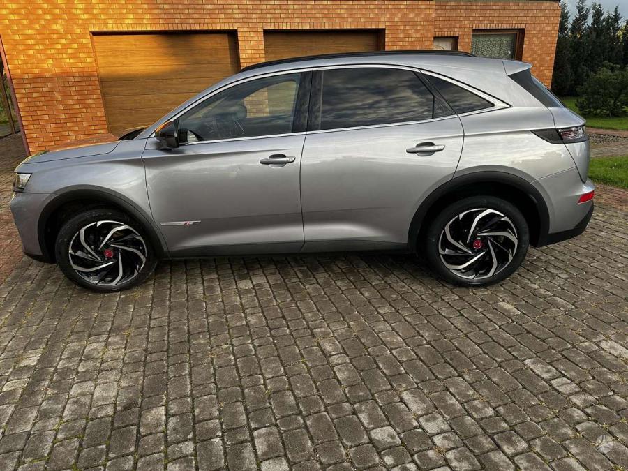 Grey DS 7 Crossback 2021 in Kaunas, with an engine capacity of 2.00 L and mileage of 239 thousand km for 17400 €, photo 4 on AUTOMOTO.COM.LV