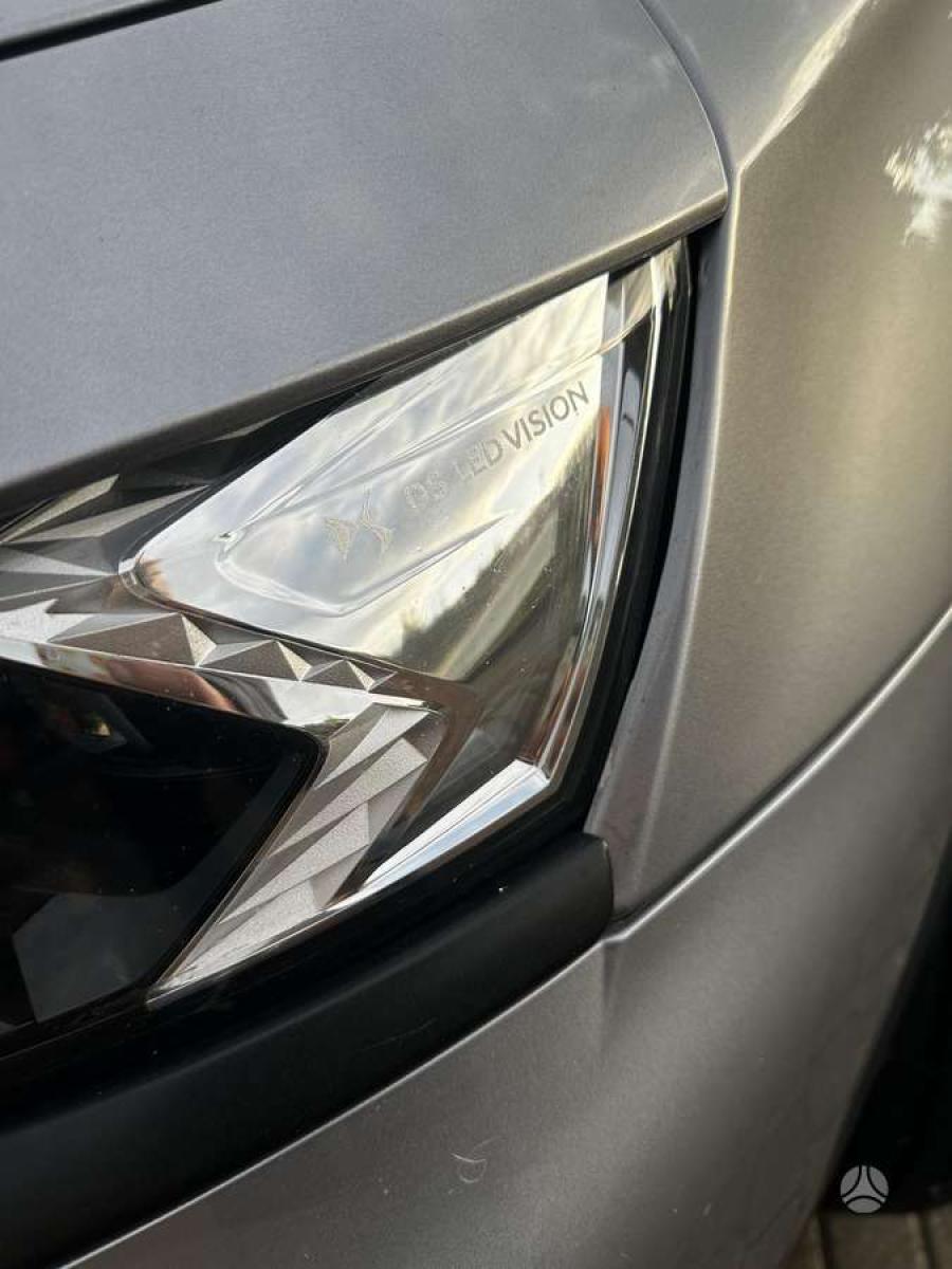 Grey DS 7 Crossback 2021 in Kaunas, with an engine capacity of 2.00 L and mileage of 239 thousand km for 17400 €, photo 8 on AUTOMOTO.COM.LV