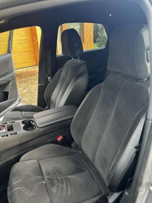 Grey DS 7 Crossback 2021 in Kaunas, with an engine capacity of 2.00 L and mileage of 239 thousand km for 17400 €, photo 9 on AUTOMOTO.COM.LV