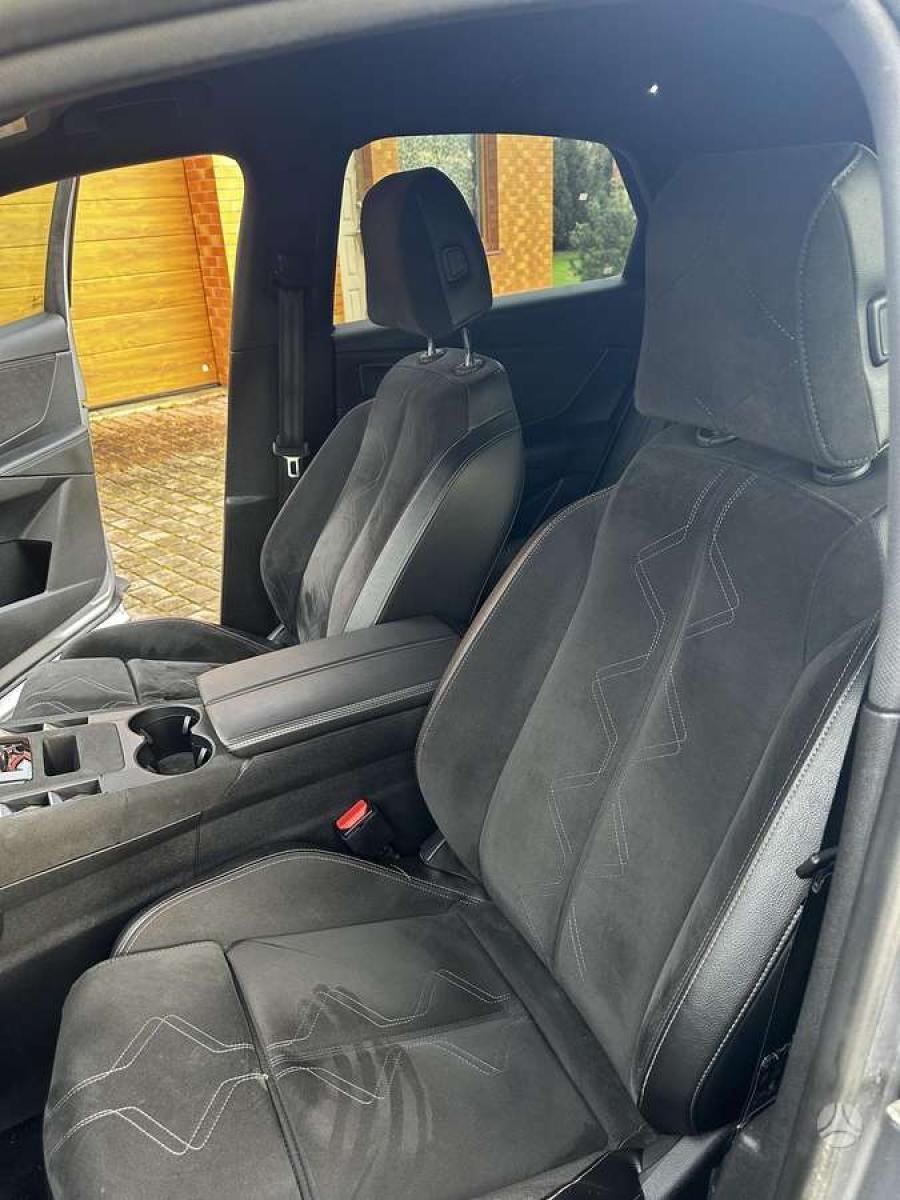 Grey DS 7 Crossback 2021 in Kaunas, with an engine capacity of 2.00 L and mileage of 239 thousand km for 17400 €, photo 9 on AUTOMOTO.COM.LV