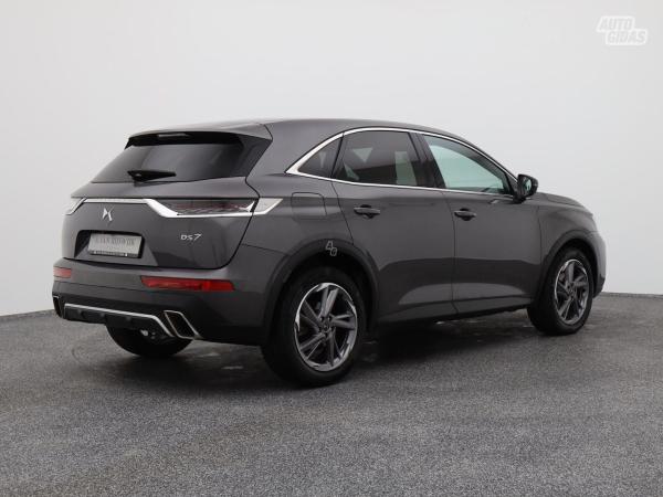 Pelēks DS 7 Crossback 2022 Kauņa, ar dzinēja tilpumu 1.60 L un nobraukumu 71 tūkst. km par 25387 €, foto 5 vietnē AUTOMOTO.COM.LV