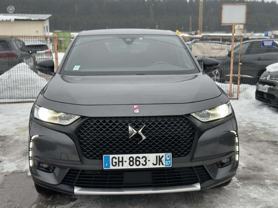 Pelēks DS 7 Crossback 2022 Viļņa, ar dzinēja tilpumu 1.60 L un nobraukumu 175 tūkst. km par 15729 €, foto 2 vietnē AUTOMOTO.COM.LV