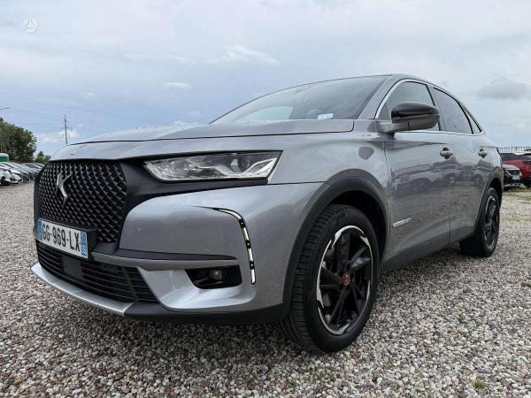 Pelēks DS 7 Crossback 2022 Marijampole, ar dzinēja tilpumu 1.50 L un nobraukumu 189 tūkst. km par 16692 €, foto 1 vietnē AUTOMOTO.COM.LV