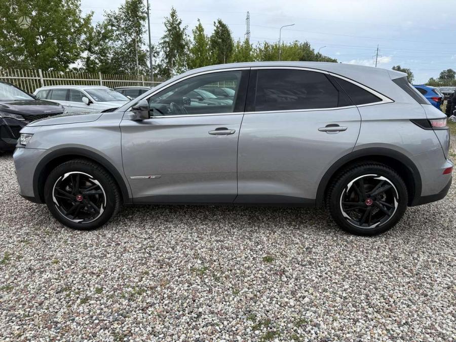Pelēks DS 7 Crossback 2022 Marijampole, ar dzinēja tilpumu 1.50 L un nobraukumu 189 tūkst. km par 16692 €, foto 4 vietnē AUTOMOTO.COM.LV