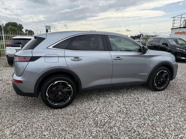 Pelēks DS 7 Crossback 2022 Marijampole, ar dzinēja tilpumu 1.50 L un nobraukumu 189 tūkst. km par 16692 €, foto 10 vietnē AUTOMOTO.COM.LV