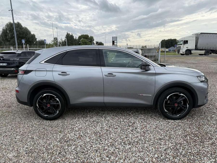 Pelēks DS 7 Crossback 2022 Marijampole, ar dzinēja tilpumu 1.50 L un nobraukumu 189 tūkst. km par 16692 €, foto 12 vietnē AUTOMOTO.COM.LV