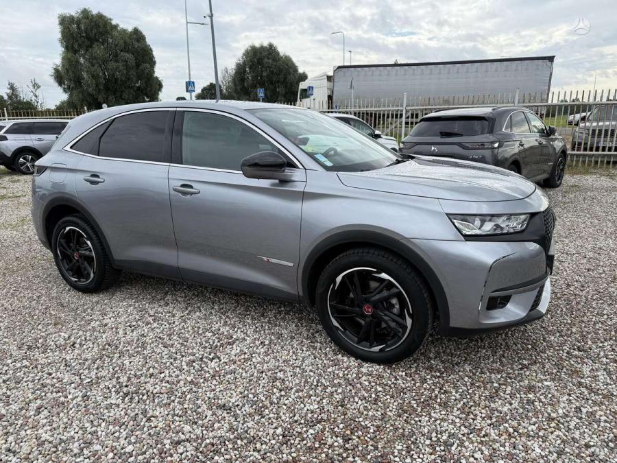 Pelēks DS 7 Crossback 2022 Marijampole, ar dzinēja tilpumu 1.50 L un nobraukumu 189 tūkst. km par 16692 €, foto 13 vietnē AUTOMOTO.COM.LV