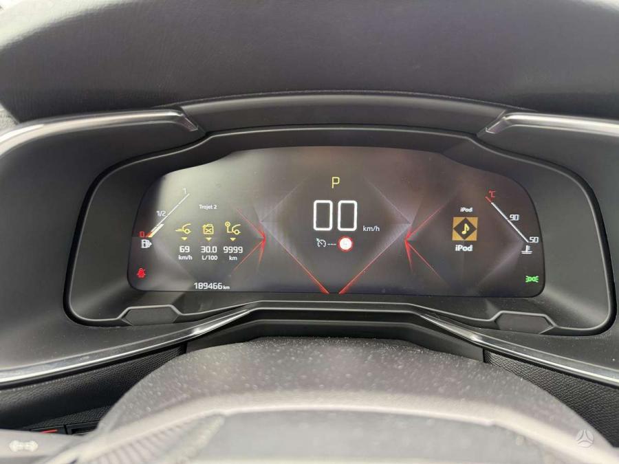 Pelēks DS 7 Crossback 2022 Marijampole, ar dzinēja tilpumu 1.50 L un nobraukumu 189 tūkst. km par 16692 €, foto 22 vietnē AUTOMOTO.COM.LV