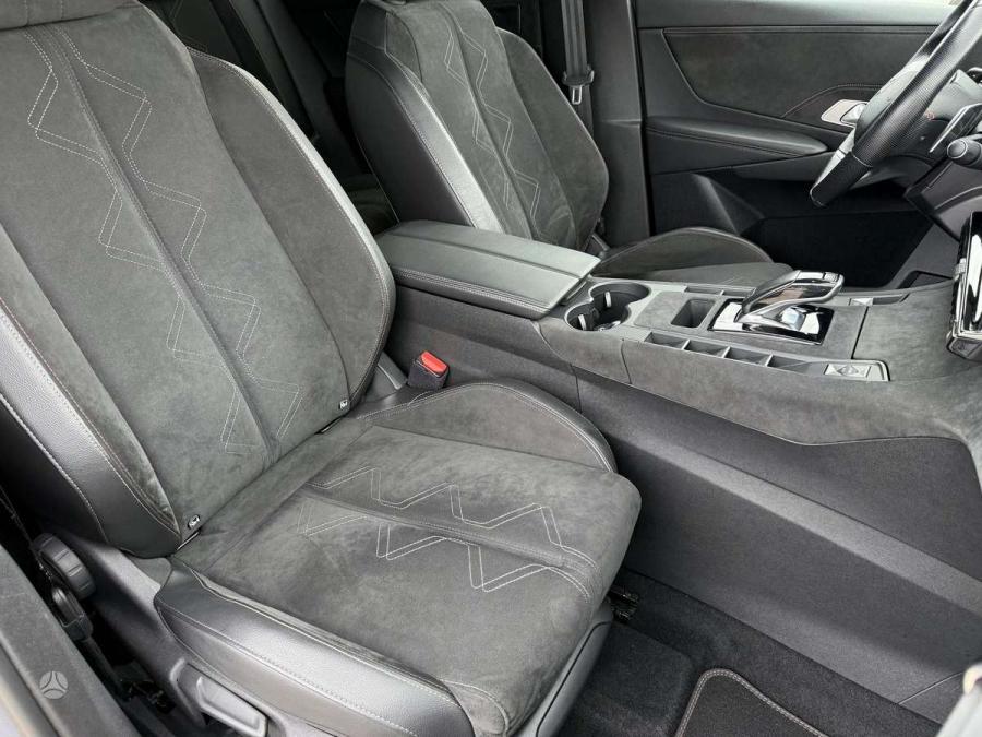 Pelēks DS 7 Crossback 2022 Marijampole, ar dzinēja tilpumu 1.50 L un nobraukumu 189 tūkst. km par 16692 €, foto 33 vietnē AUTOMOTO.COM.LV