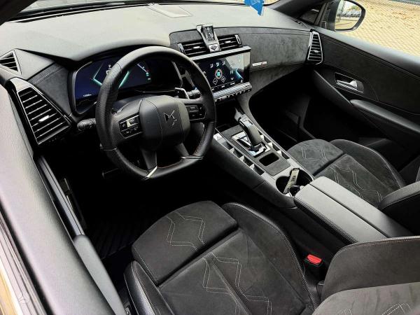 Pelēks DS 7 Crossback 2022 Kauņa, ar dzinēja tilpumu 1.60 L un nobraukumu 172 tūkst. km par 18900 €, foto 8 vietnē AUTOMOTO.COM.LV