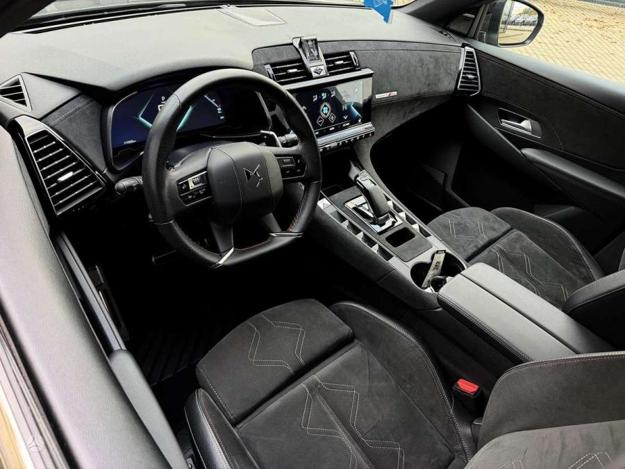 Серый DS 7 Crossback 2022 в Каунас, объемом двигателя 1.60 л и пробегом 172 тыс. км за 18900 €, фото 8 на AUTOMOTO.COM.LV