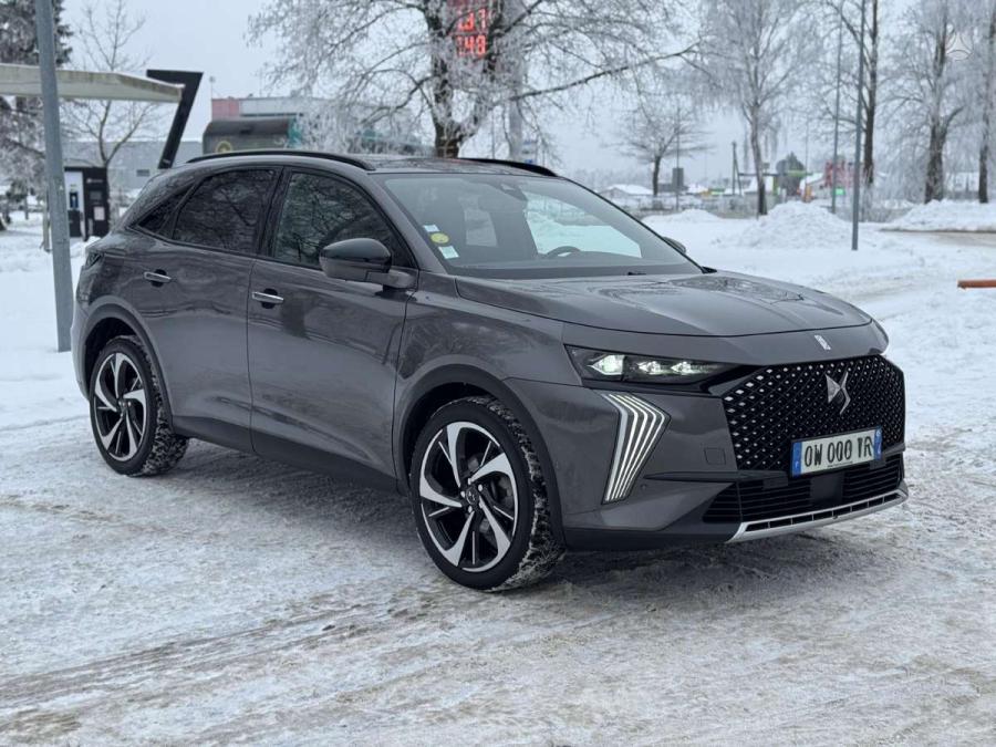 Pelēks DS 7 Crossback 2023 Tauragė, ar dzinēja tilpumu 1.50 L un nobraukumu 214 tūkst. km par 19500 €, foto 4 vietnē AUTOMOTO.COM.LV