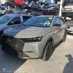 Grey DS 7 Crossback 2024 in Taurage, with an engine capacity of 1.50 L and mileage of 26 thousand km for 16500 €, photo 3 on AUTOMOTO.COM.LV