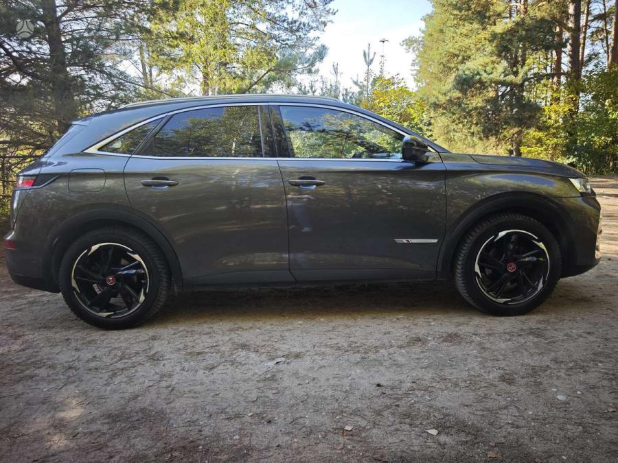Pelēks DS 7 Crossback 2019 Viļņa, ar dzinēja tilpumu 1.50 L un nobraukumu 156 tūkst. km par 15200 €, foto 5 vietnē AUTOMOTO.COM.LV