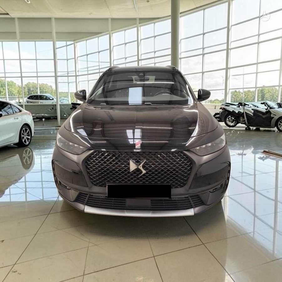 Grey DS 7 Crossback 2021 in Vilnius, with an engine capacity of 1.50 L and mileage of 149 thousand km for 16371 €, photo 4 on AUTOMOTO.COM.LV