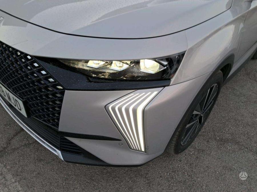 Серый DS 7 Crossback 2023 в Каунас, объемом двигателя 1.60 л и пробегом 80 тыс. км за 26200 €, фото 5 на AUTOMOTO.COM.LV