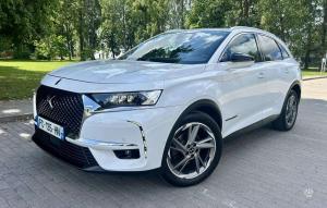 Белый DS 7 Crossback 2018 в Таураге, объемом двигателя 2.00 л и пробегом 207 тыс. км за 13200 €, фото  на AUTOMOTO.COM.LV