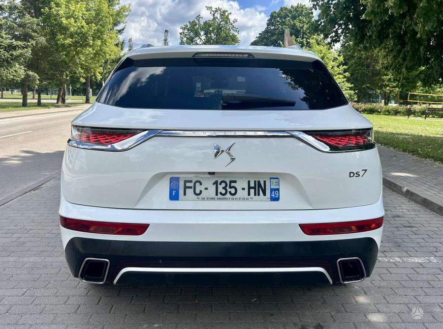 White DS 7 Crossback 2018 in Taurage, with an engine capacity of 2.00 L and mileage of 207 thousand km for 13200 €, photo 4 on AUTOMOTO.COM.LV