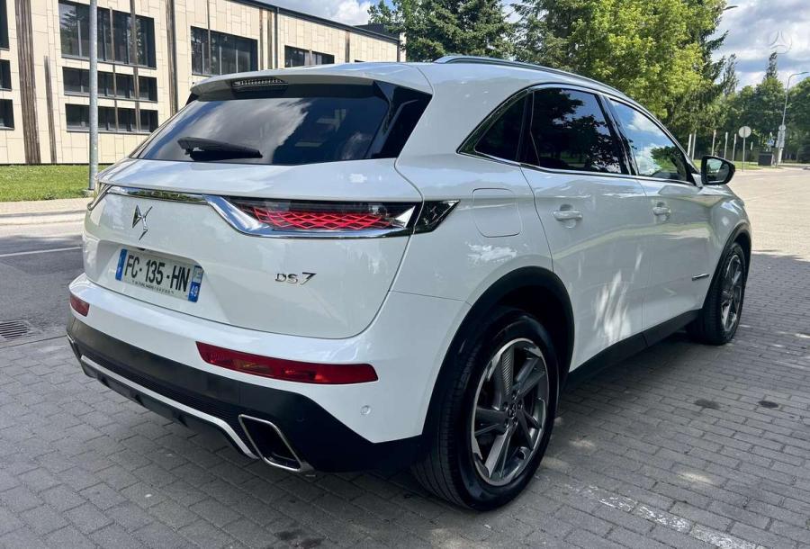 White DS 7 Crossback 2018 in Taurage, with an engine capacity of 2.00 L and mileage of 207 thousand km for 13200 €, photo 5 on AUTOMOTO.COM.LV