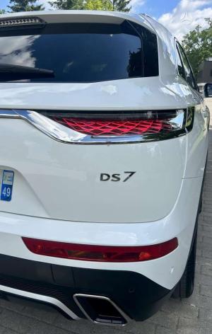 White DS 7 Crossback 2018 in Taurage, with an engine capacity of 2.00 L and mileage of 207 thousand km for 13200 €, photo 26 on AUTOMOTO.COM.LV