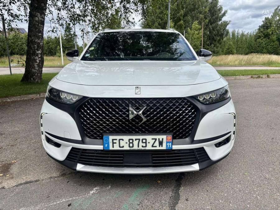 Белый DS 7 Crossback 2019 в Таураге, объемом двигателя 2.00 л и пробегом 260 тыс. км за 13500 €, фото 3 на AUTOMOTO.COM.LV