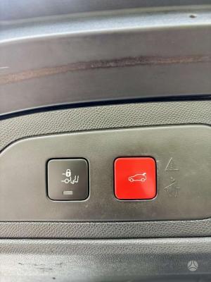 Белый DS 7 Crossback 2019 в Таураге, объемом двигателя 2.00 л и пробегом 260 тыс. км за 13500 €, фото 11 на AUTOMOTO.COM.LV