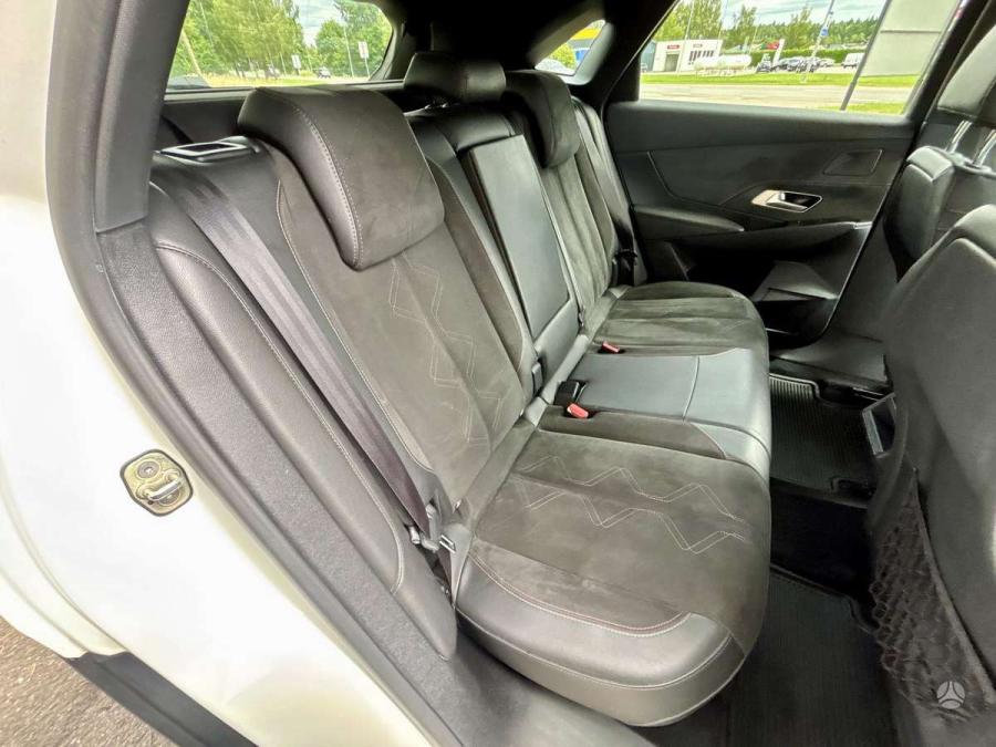 Белый DS 7 Crossback 2019 в Таураге, объемом двигателя 2.00 л и пробегом 260 тыс. км за 13500 €, фото 14 на AUTOMOTO.COM.LV