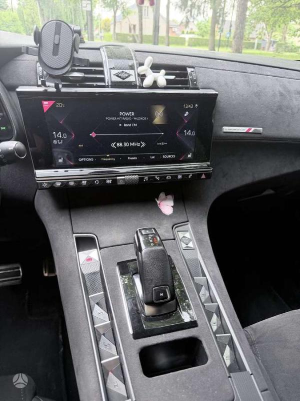 Белый DS 7 Crossback 2019 в Алитус, объемом двигателя 1.60 л и пробегом 172 тыс. км за 15000 €, фото 4 на AUTOMOTO.COM.LV