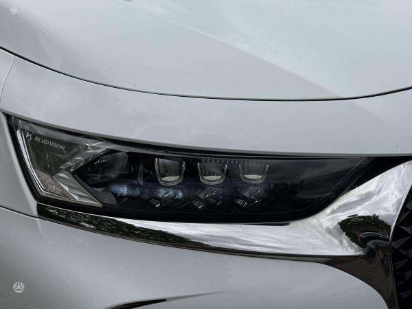 Balts DS 7 Crossback 2019 Viļņa, ar dzinēja tilpumu 1.50 L un nobraukumu 171 tūkst. km par 17990 €, foto 9 vietnē AUTOMOTO.COM.LV