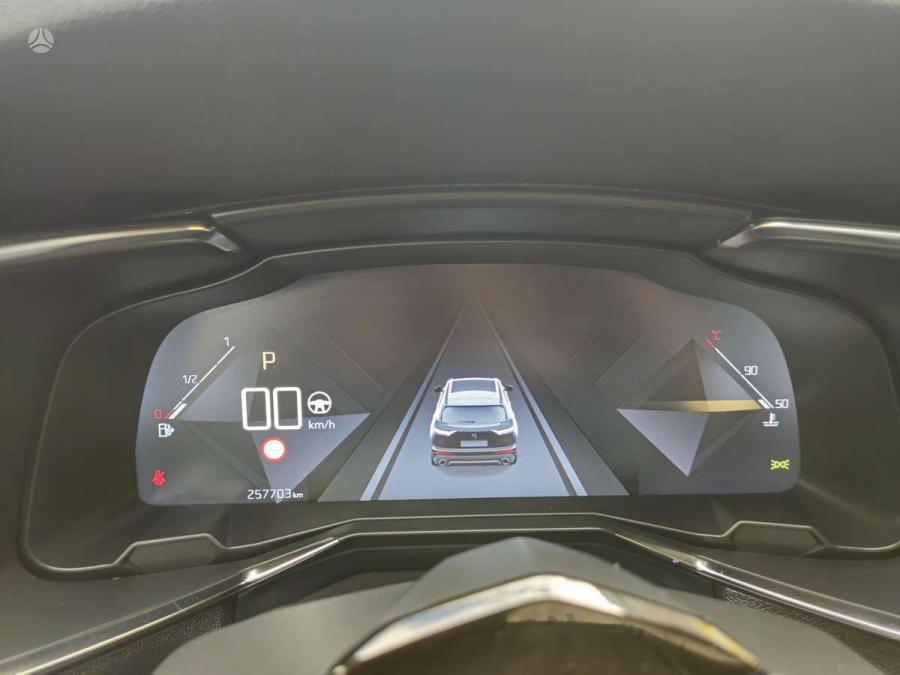 Белый DS 7 Crossback 2019 в Шяуляй, объемом двигателя 2.00 л и пробегом 257 тыс. км за 14950 €, фото 26 на AUTOMOTO.COM.LV
