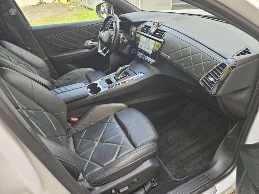 Balts DS 7 Crossback 2019 Šauļi, ar dzinēja tilpumu 2.00 L un nobraukumu 257 tūkst. km par 14950 €, foto 20 vietnē AUTOMOTO.COM.LV