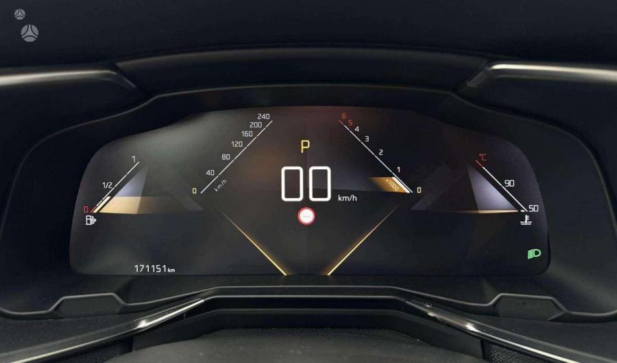 Белый DS 7 Crossback 2019 в Вильнюс, объемом двигателя 1.50 л и пробегом 171 тыс. км за 16990 €, фото 31 на AUTOMOTO.COM.LV