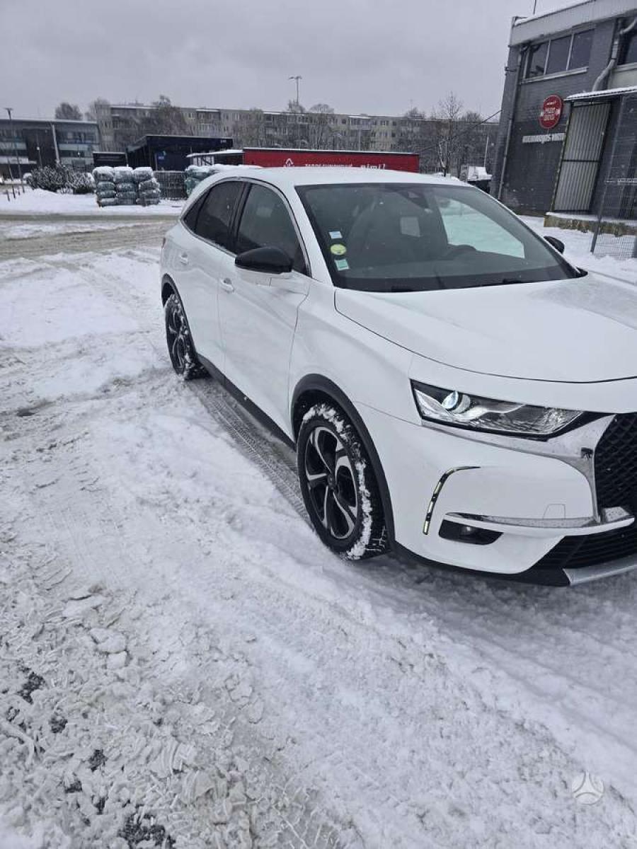 Белый DS 7 Crossback 2020 в Вильнюс, объемом двигателя 0.00 л и пробегом 210 тыс. км за 12500 €, фото 11 на AUTOMOTO.COM.LV