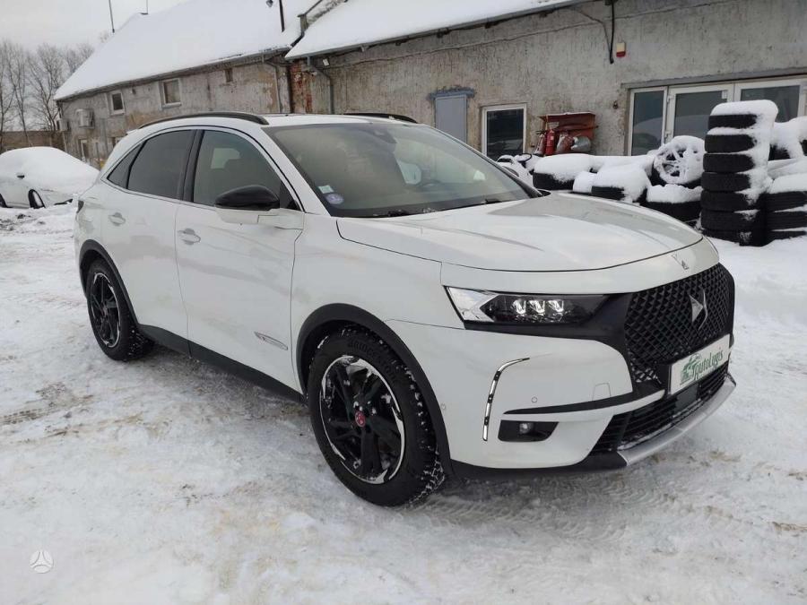 White DS 7 Crossback 2021 in Klaipeda, with an engine capacity of 1.60 L and mileage of 161 thousand km for 19590 €, photo 2 on AUTOMOTO.COM.LV