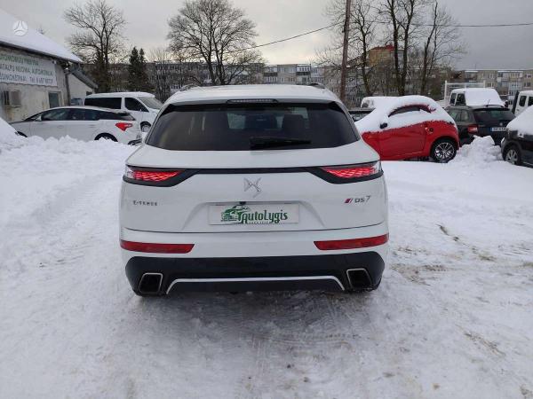 White DS 7 Crossback 2021 in Klaipeda, with an engine capacity of 1.60 L and mileage of 161 thousand km for 19590 €, photo 5 on AUTOMOTO.COM.LV