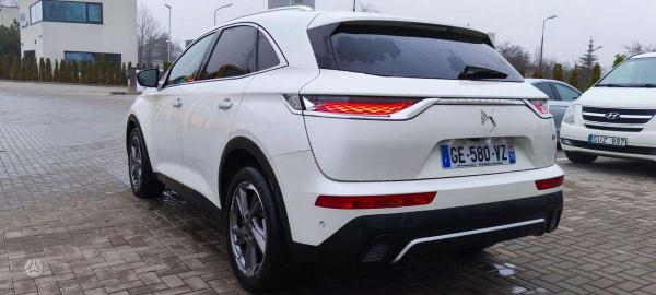 White DS 7 Crossback 2022 in Kaunas, with an engine capacity of 1.50 L and mileage of 155 thousand km for 17400 €, photo 8 on AUTOMOTO.COM.LV