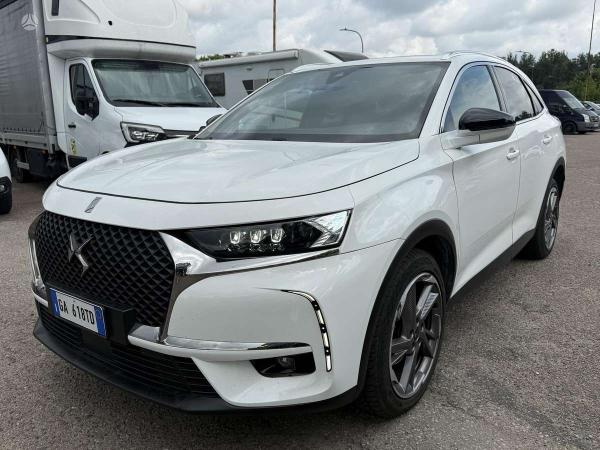 Balts DS 7 Crossback 2022 Viļņa, ar dzinēja tilpumu 1.50 L un nobraukumu 181 tūkst. km par 15972 €, foto 1 vietnē AUTOMOTO.COM.LV