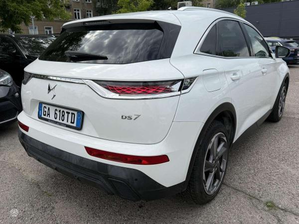 Balts DS 7 Crossback 2022 Viļņa, ar dzinēja tilpumu 1.50 L un nobraukumu 181 tūkst. km par 15972 €, foto 3 vietnē AUTOMOTO.COM.LV